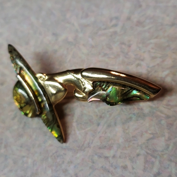 Jewelry | Vintage Lady Brooch | Poshmark